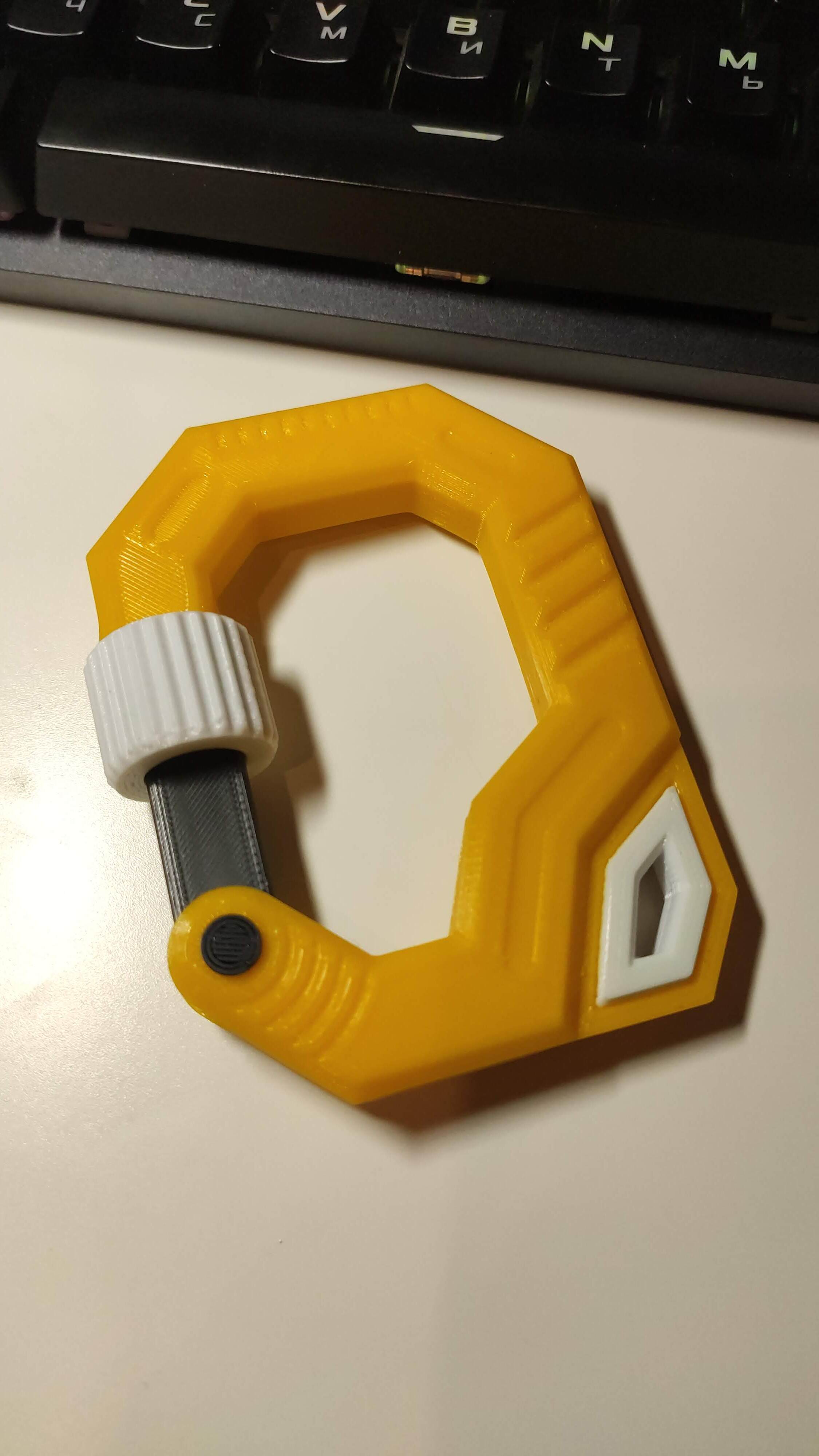 3D printing Screw Lock Carabiner・Cults