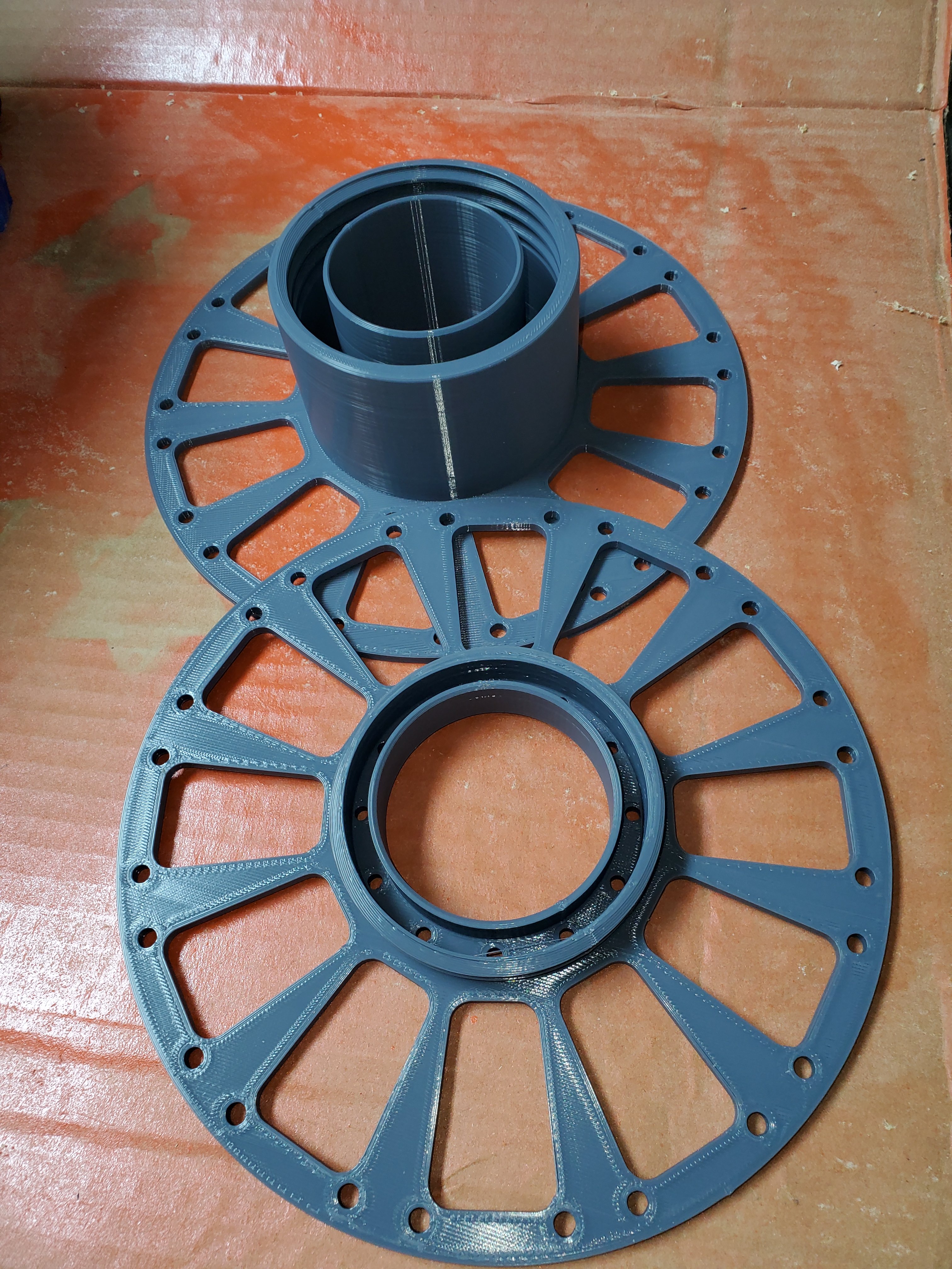 3D printed Reusable Filament Spool - eSun and Inland compatible・Cults