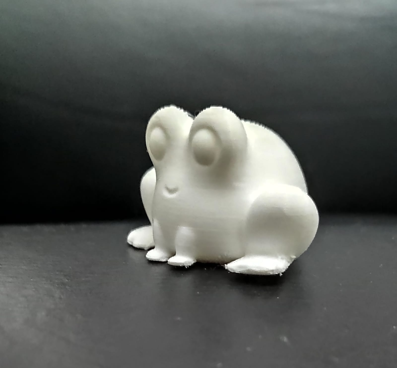 3D file Cute round Frog 🐸 ・Model to download and 3D print・Cults