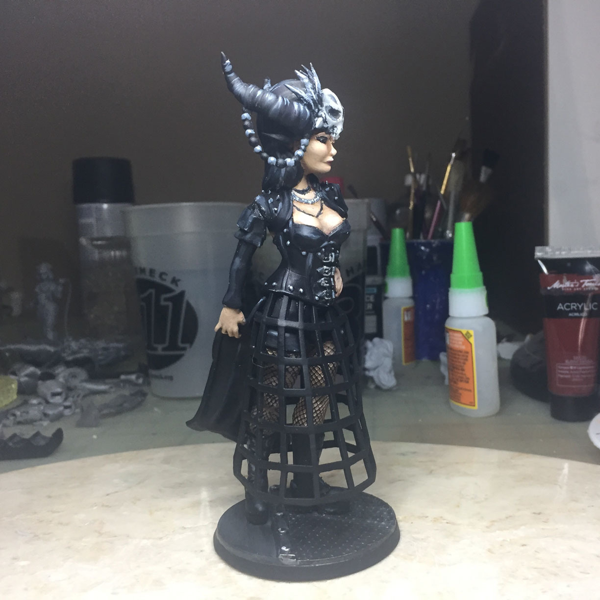 STL file Gothic Steampunk Girl Pinup 👧 ・3D print design to download・Cults