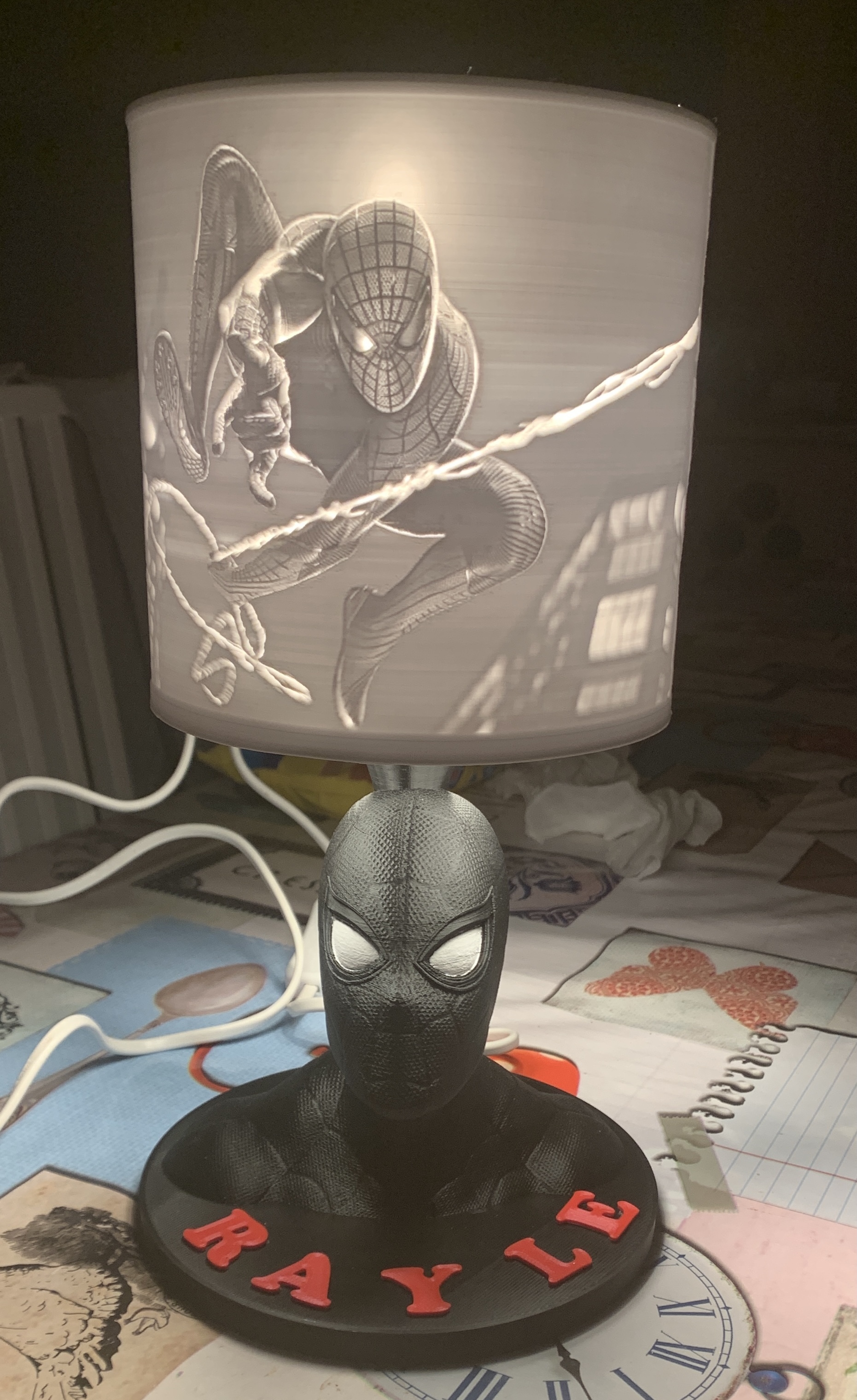 Free STL file spiderman lithophane lamp 🦸‍♂️ ・Design to download and 3D ...