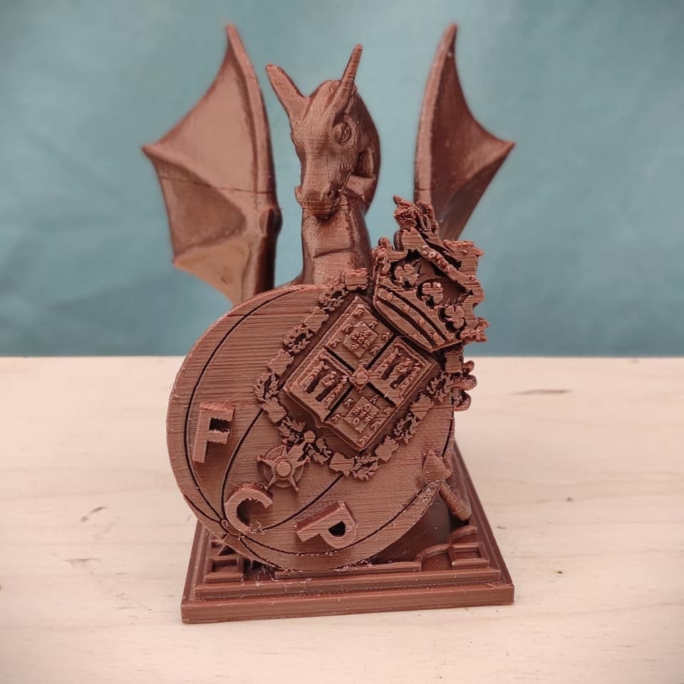 STL file Dragon With FCP Logo (Futebol Clube do Porto) 🐉 ・3D printing ...