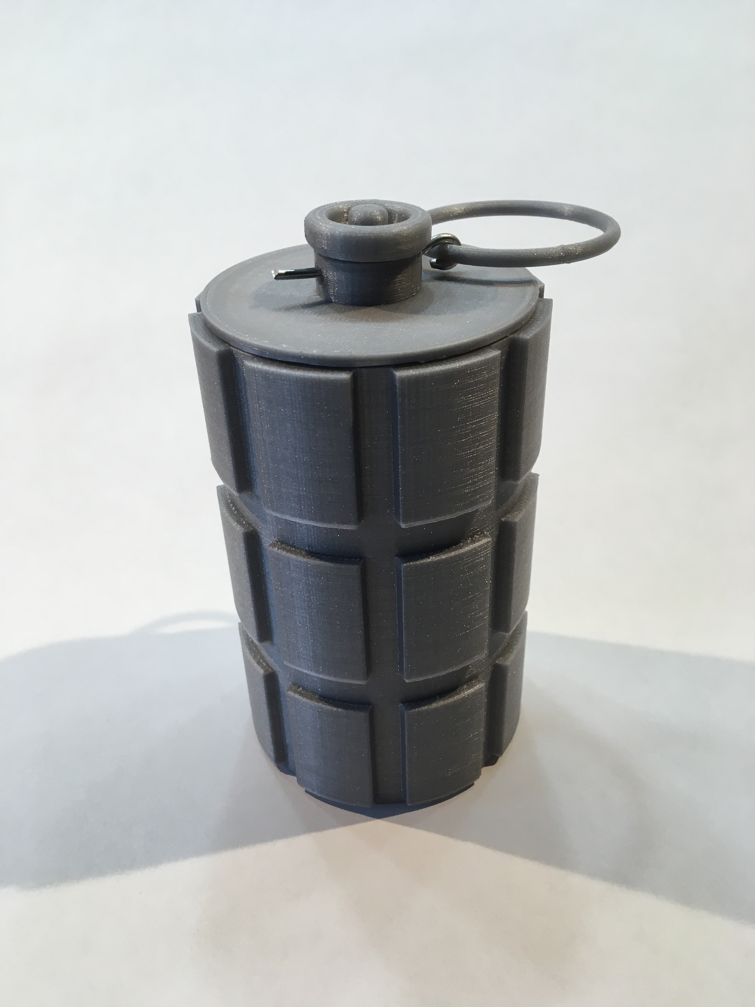 Fichier STL Grenade à fragmentation 🔫 ・Objet pour impression 3D à ...
