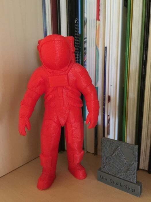 3D printable Apollo Astronaut (The Original)・Cults