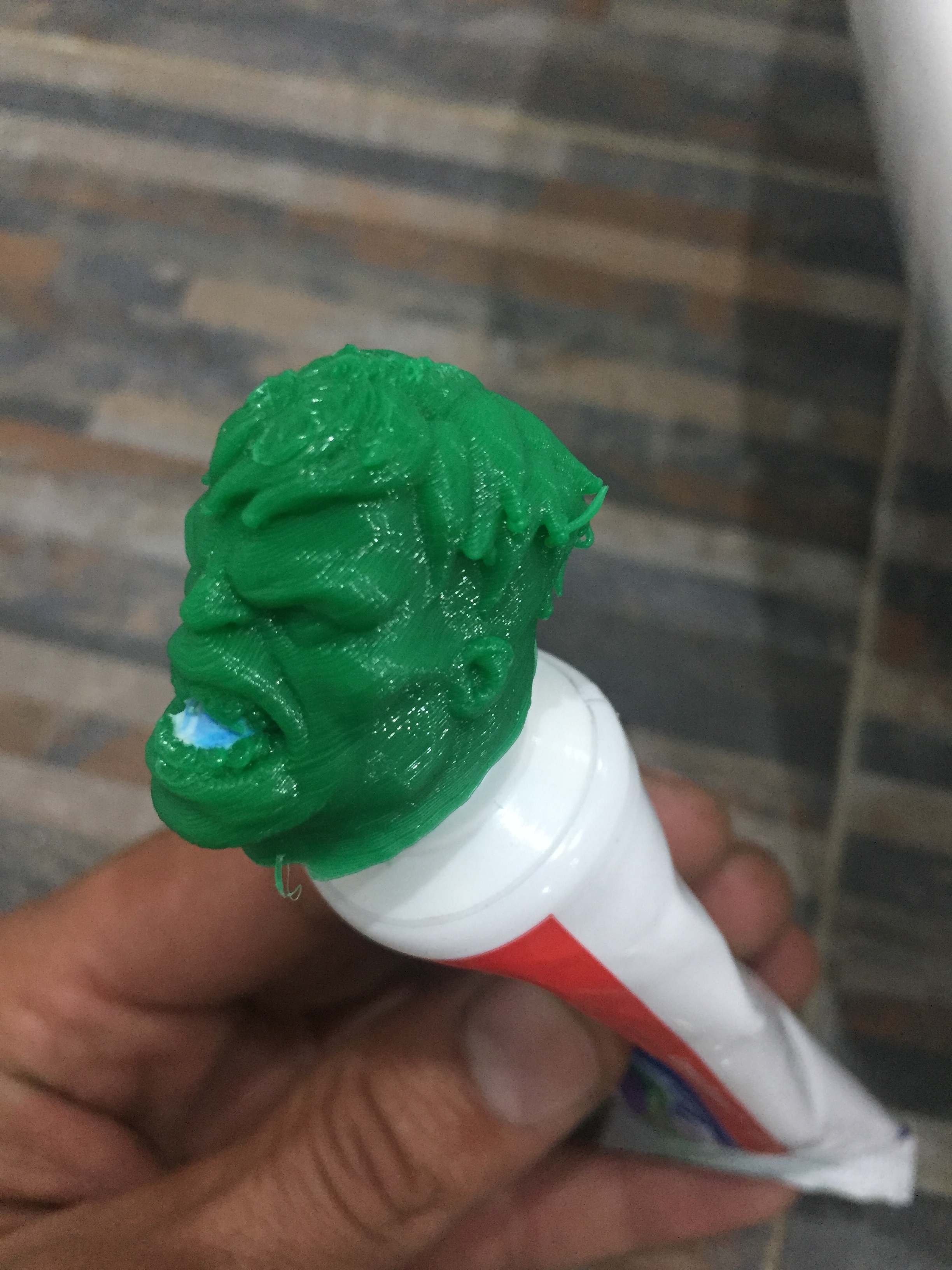 STL file HULK TOOTHPASTE CAP 🧢 ・3D printer model to download・Cults