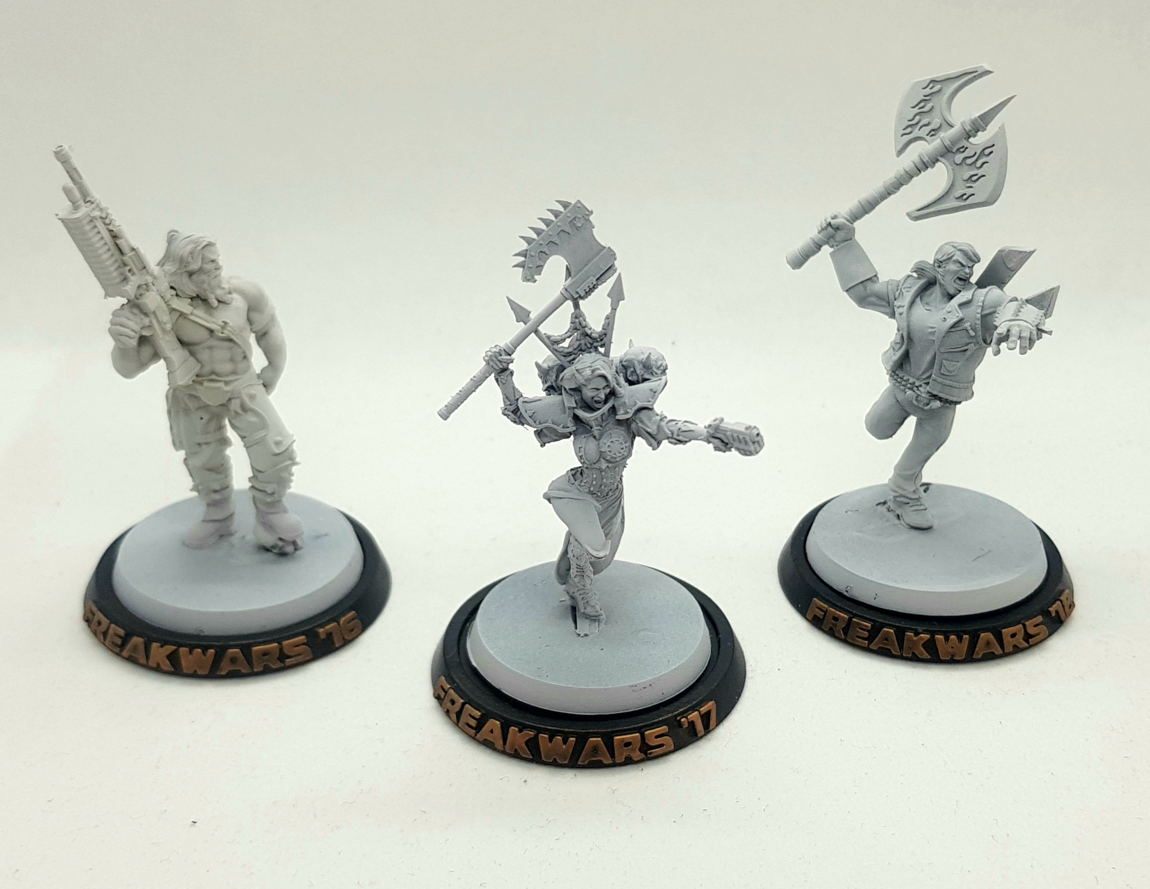 🎲 FreakWars Miniatures Exhibition Bases・Free STL File for ・Cults