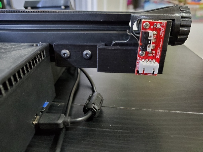 Free STL file Switch bracket for y axis 3DChameleon switch 🔧 ・3D print ...