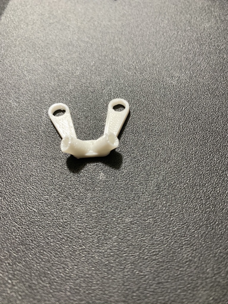 免费 3D 文件 Eachine Tyro 69 - RX Antenna Mount 📶 ・可下载 3D 打印模型・Cults