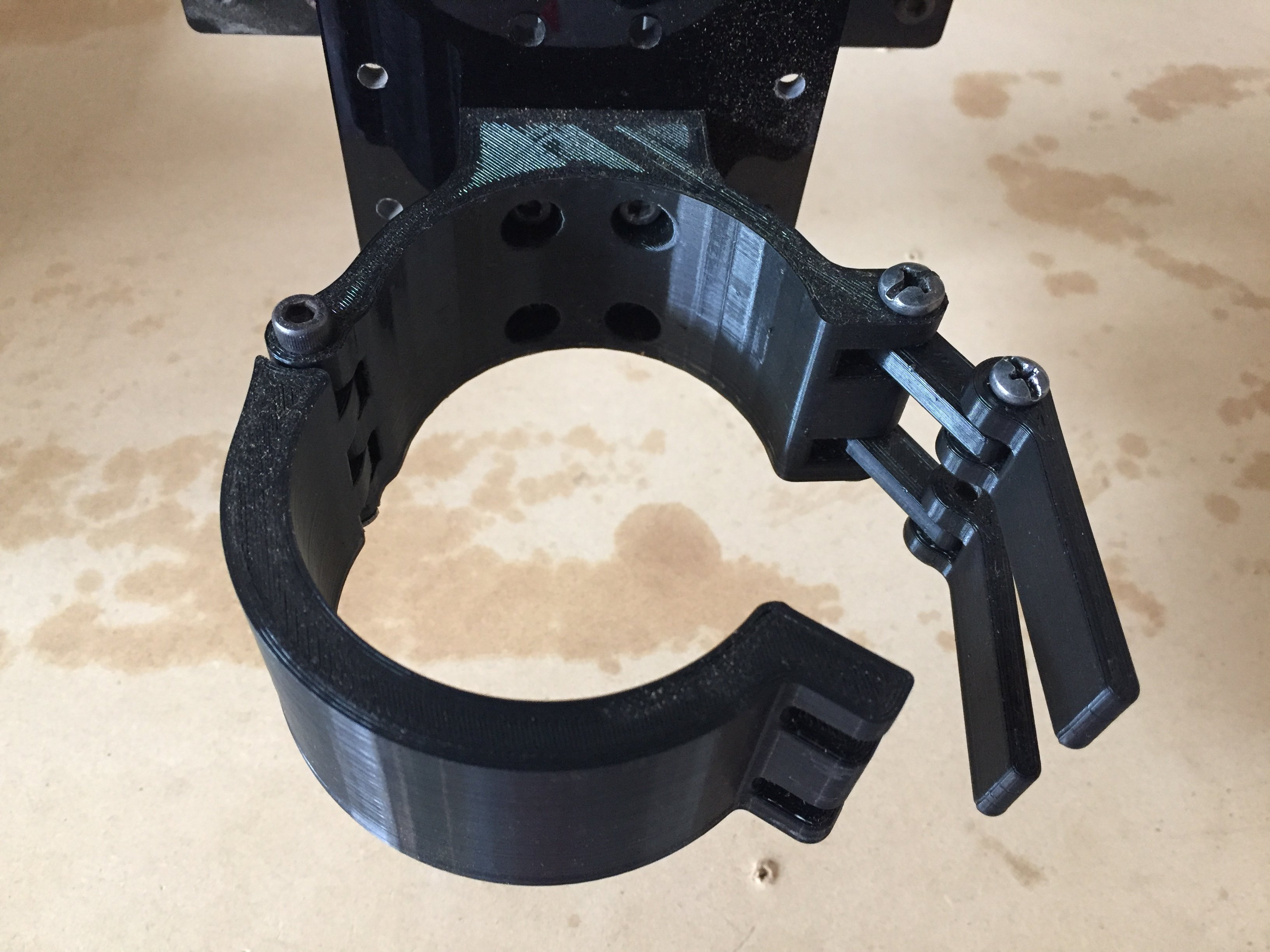 3D printed Quick Release Bosch Colt CNC Spindle Mount・Cults