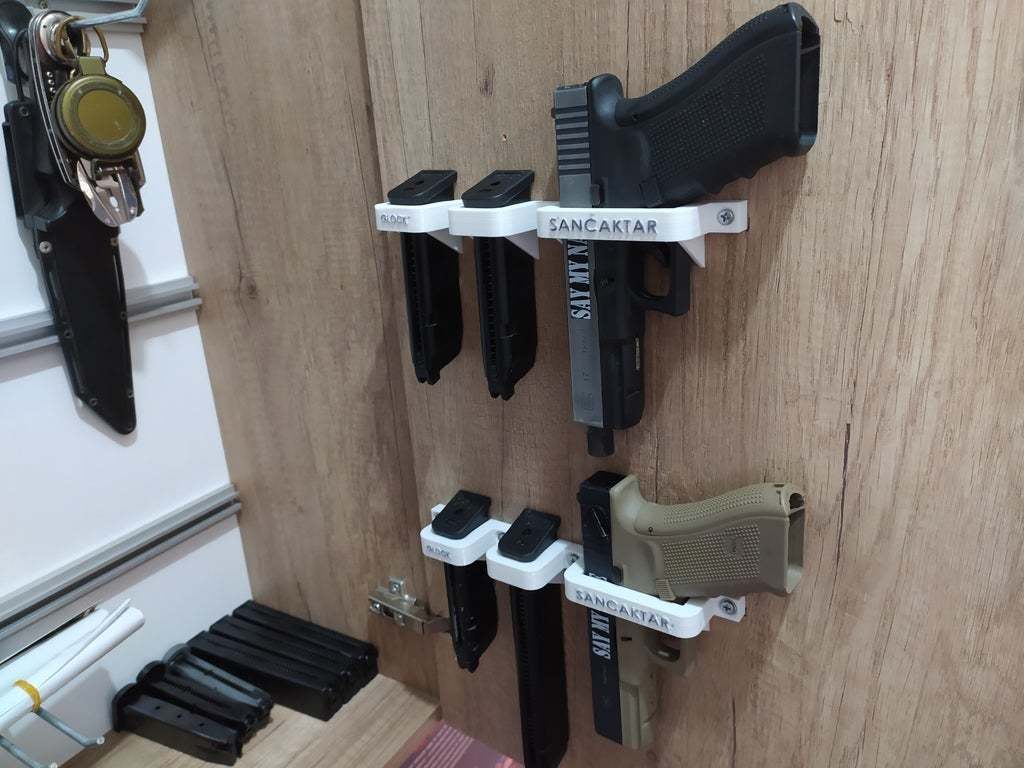 🔫 GLOCK 17 - 18C PISTOL AND MAGAZINE WALL MOUNT・ STL File for ・Cults