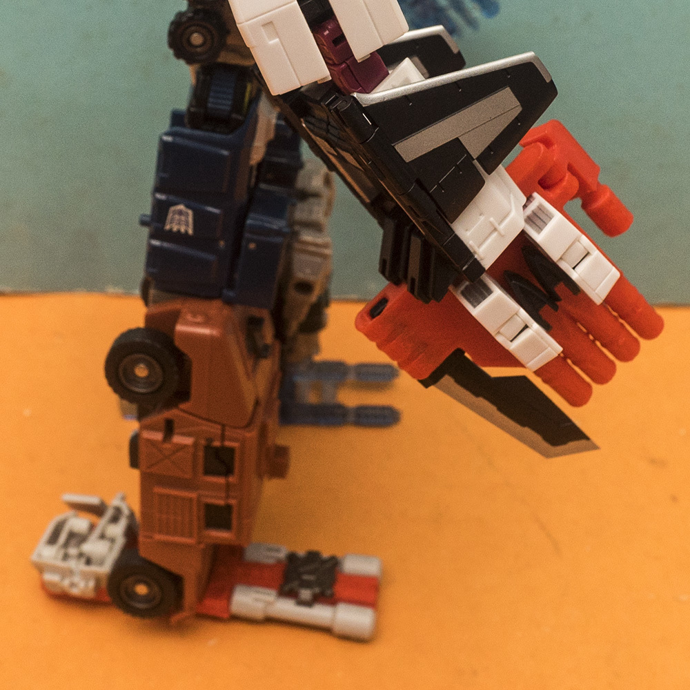 🤖 Fansproject Warcry y Flameblast combiner ports para Transformers ...