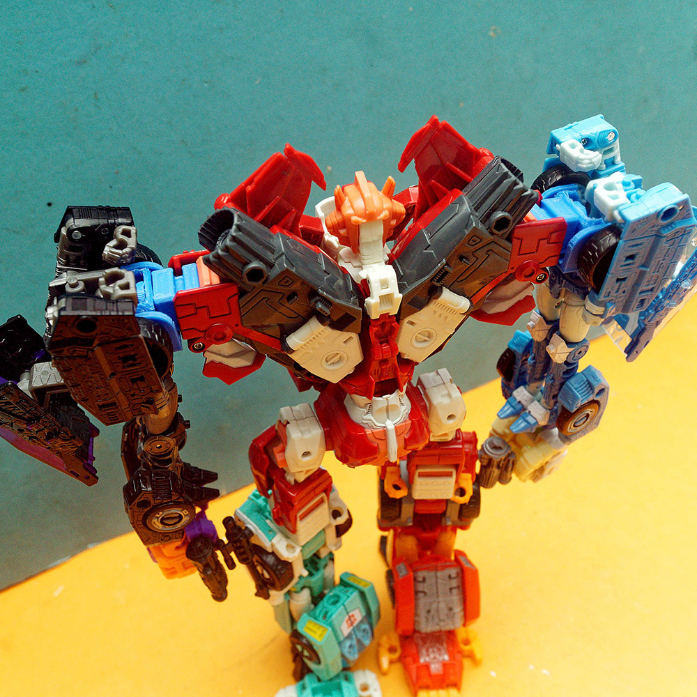 🤖 Transformers Chromia & Nightbird Combiner Wars/POTP print-in-place ...