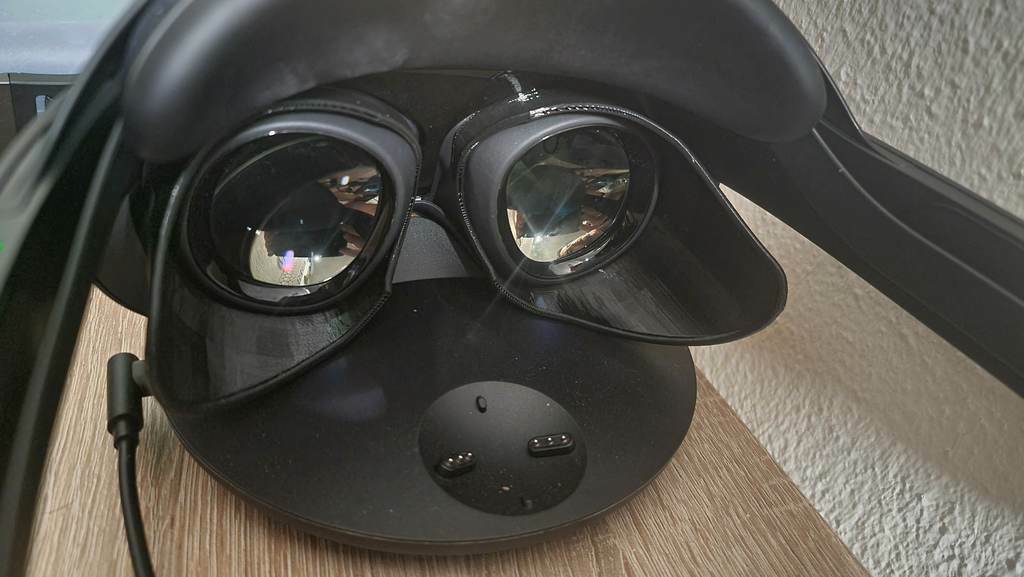 Free 3D file Meta Quest Pro TPU Lightblocker 🧞‍♂️・3D printable model to ...