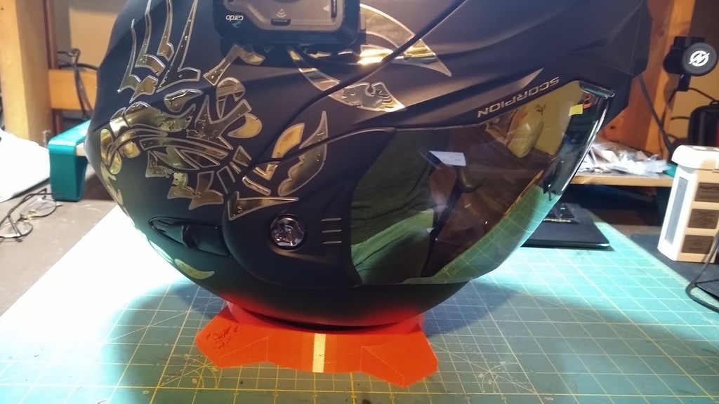 Free STL file Helmet Stand 🪖 ・3D printable model to download・Cults