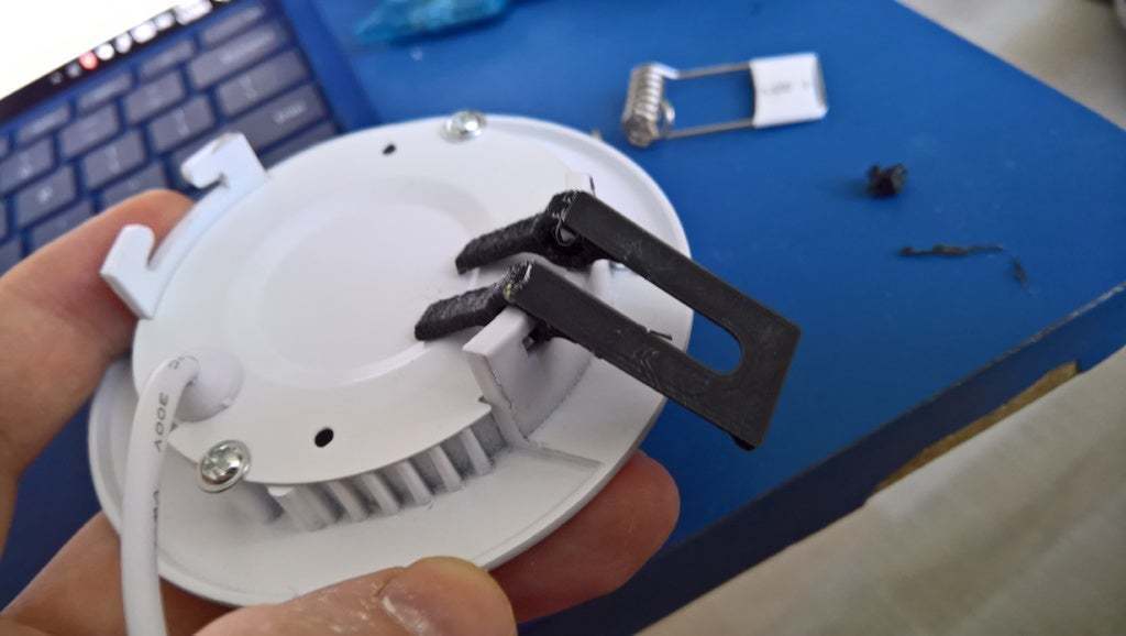 Free STL file Recessed light spring 💡 ・3D printing model to download・Cults