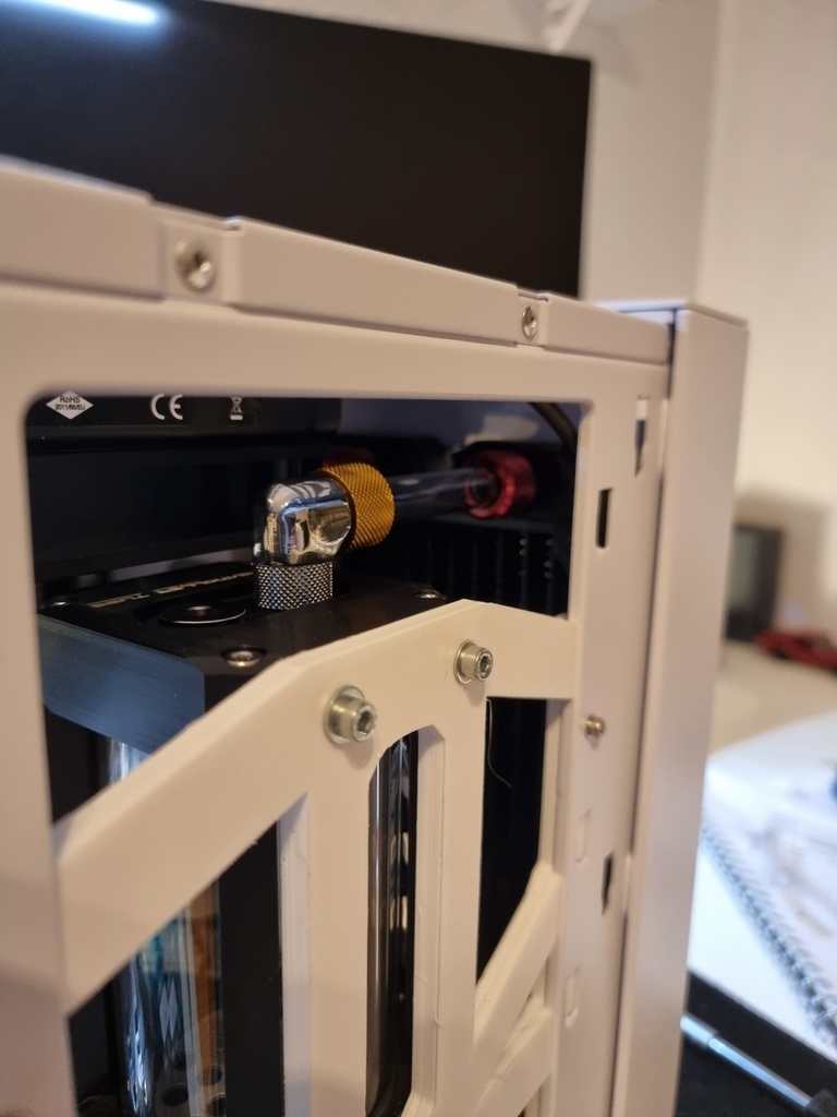 Archivo 3D gratis Lian Li o11 Air Mini Reservoir Mount 🖥️ ・Plan para ...