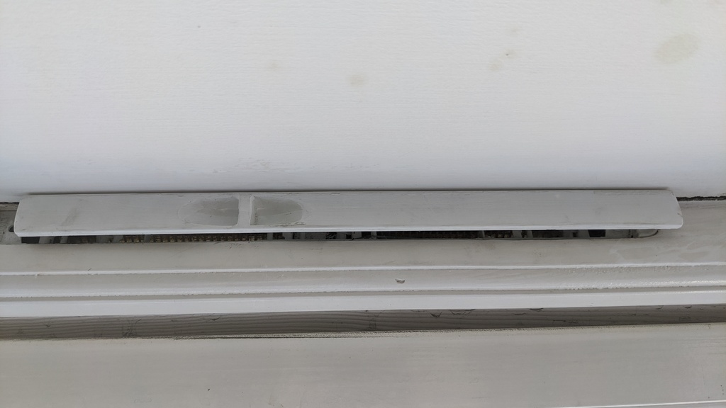 Free 3D file Titon Window Vent Hinge 🪟・3D printing design to download・Cults