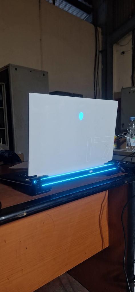 🧞‍♂️ Dell Alienware X17 Stand・ 3D File for ・Cults