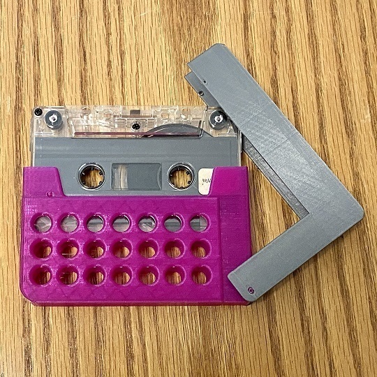 📼 Memorex-Inspired Hinge Cassette Case・Free STL File for ・Cults
