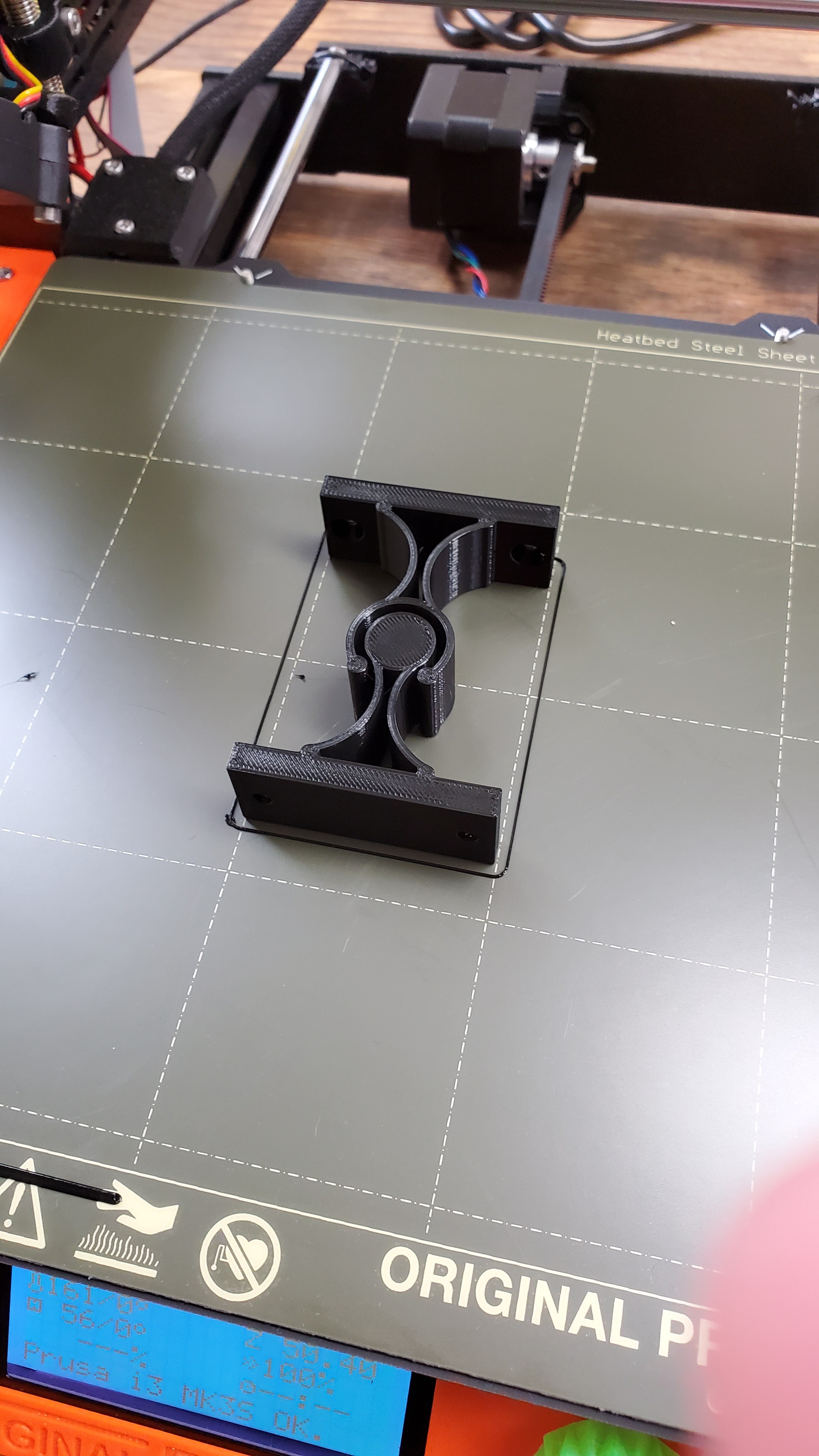 3D printing Parametric door stop with springs・Cults