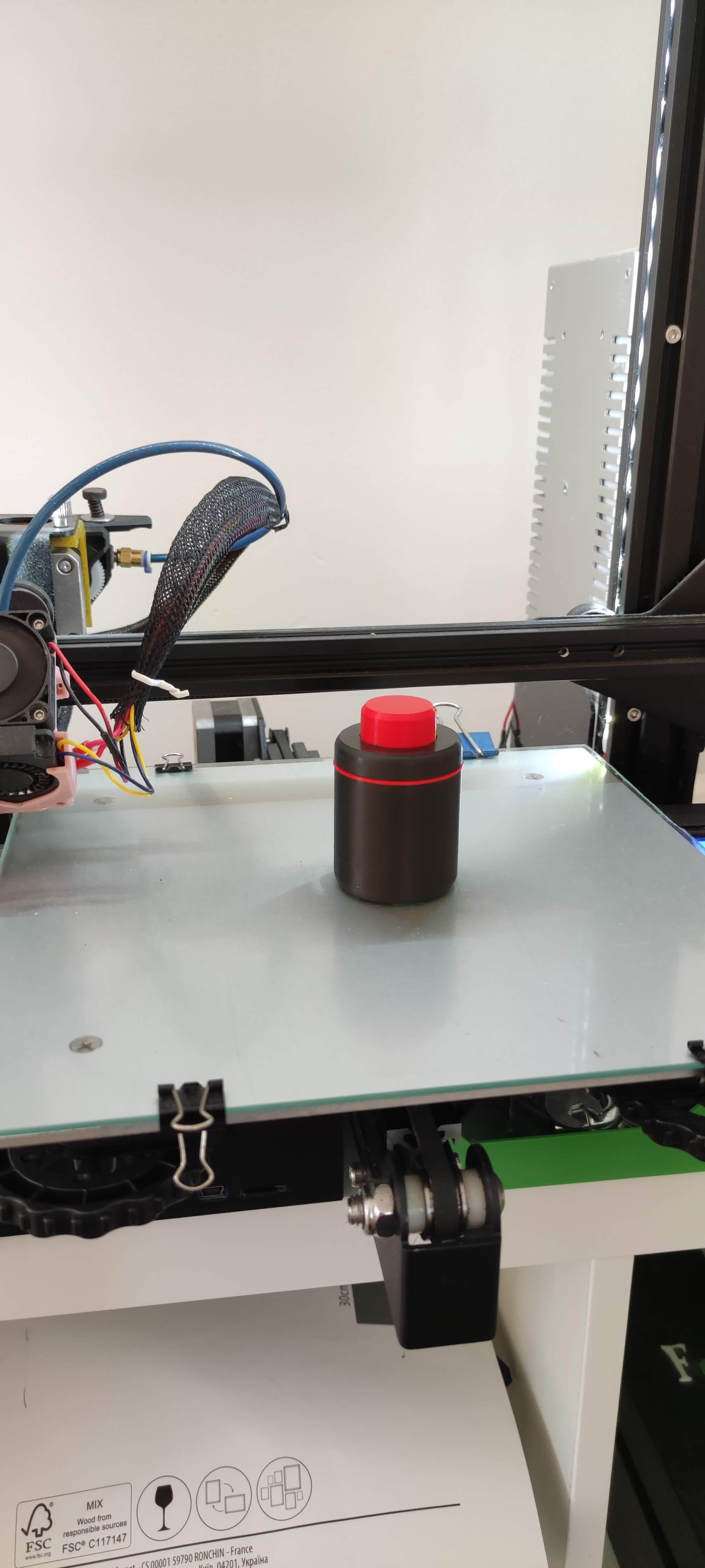 3D printed Super Clicky Fidget Button・Cults