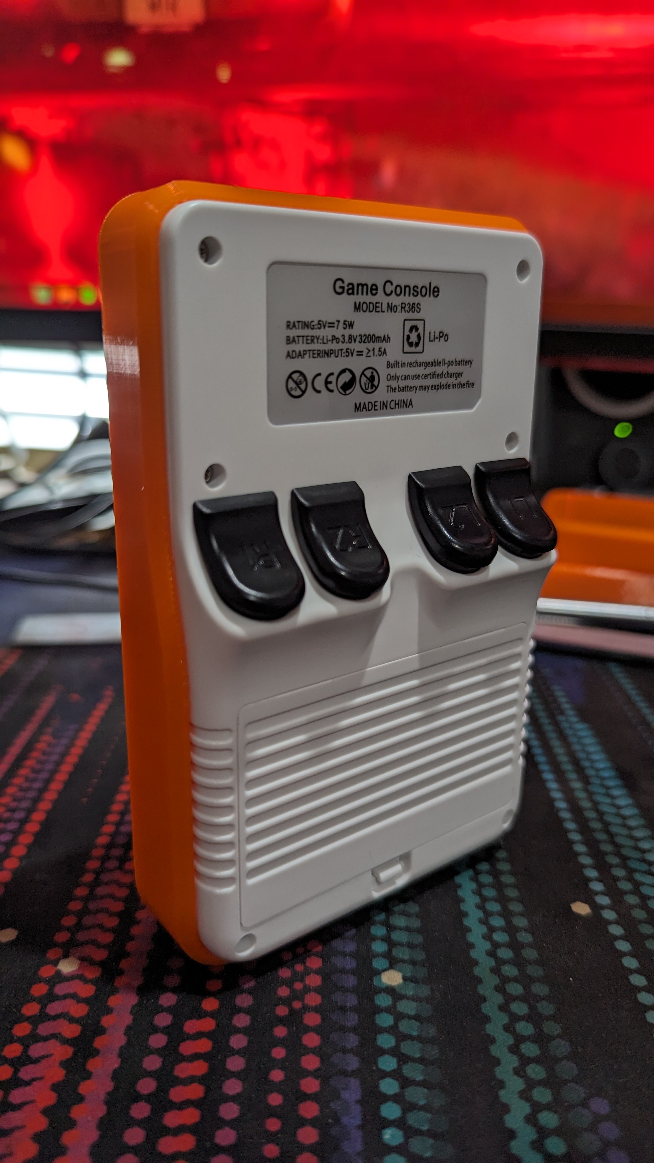 Free 3D file Datafrog R36S Retro Handheld TPU Case 👽 ・3D printer model ...