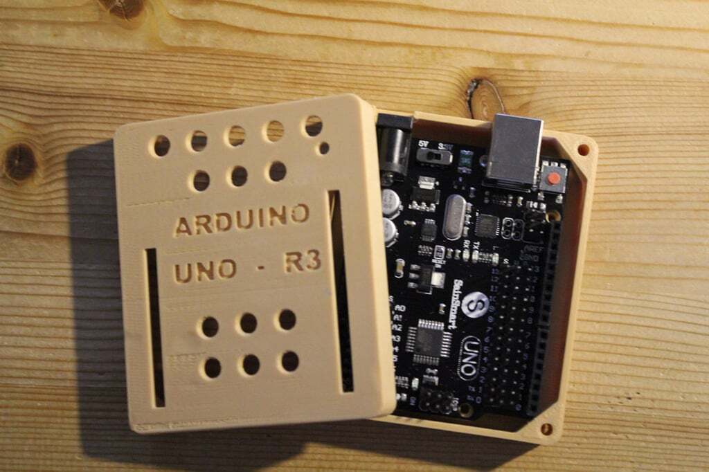 3d Printed Arduino Uno R3 Case・cults