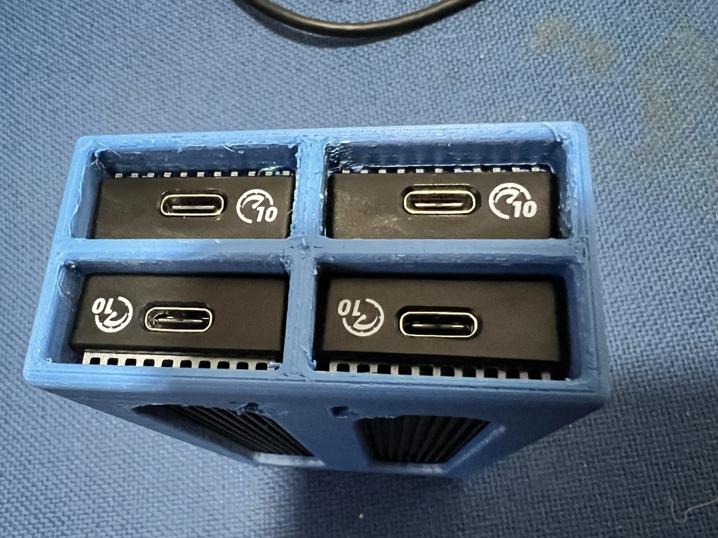 📷 Quad Orico M.2 Caddy・Free 3D File for ・Cults