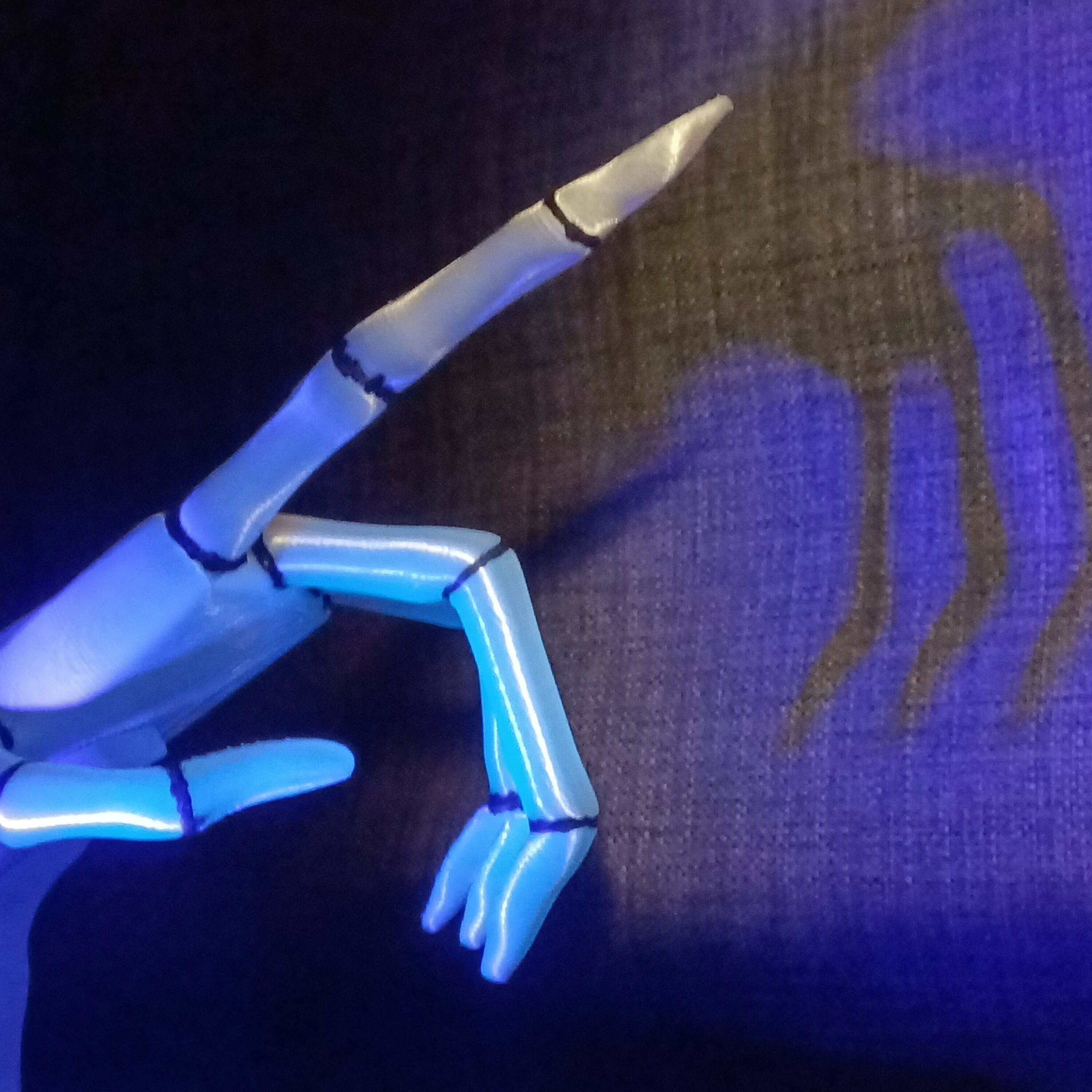 Corpse Bride Hand (Jewelry Organizer)・Free STL File for ・Cults