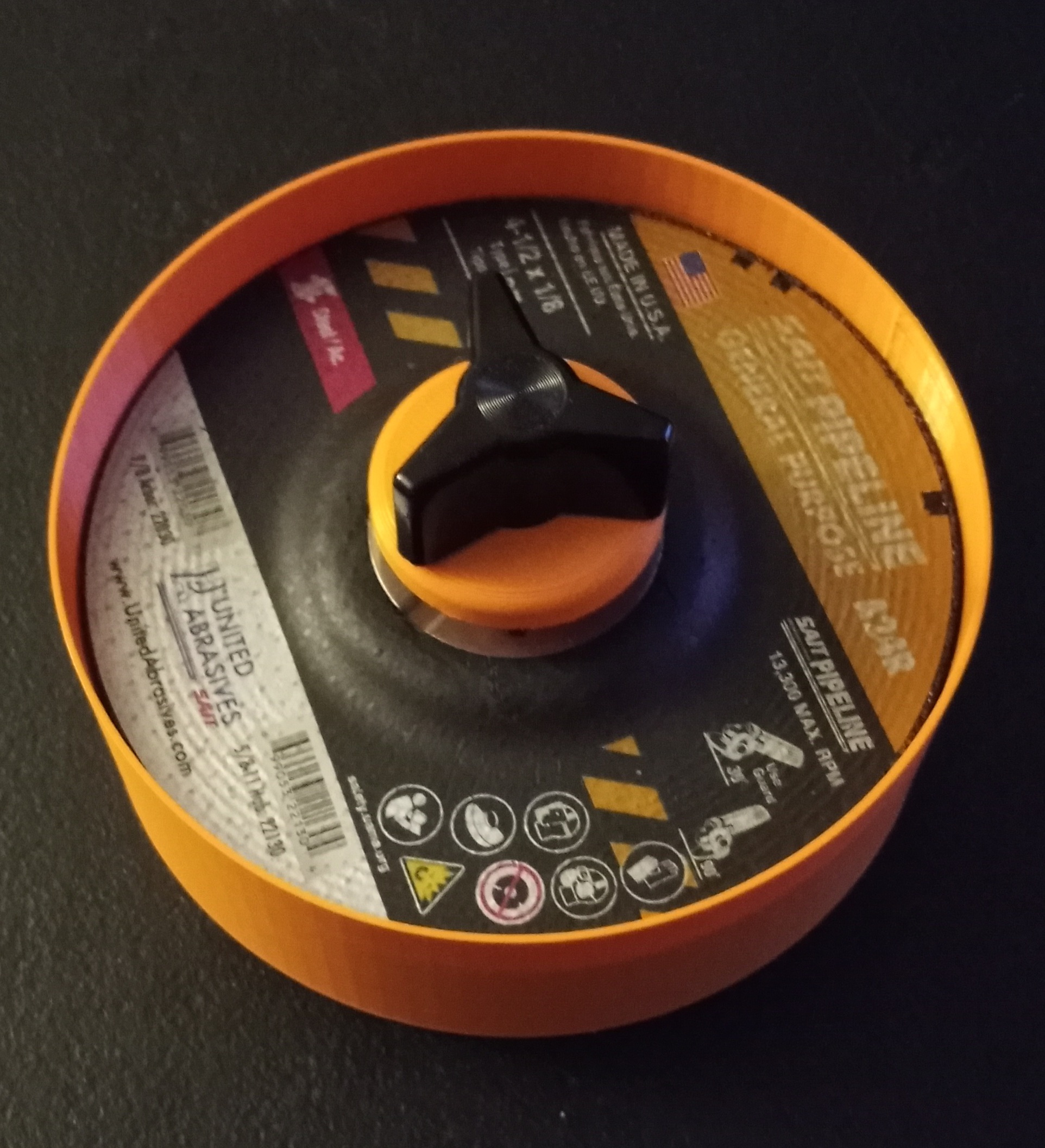 💾 4 1/2" Grinder "Disk" holder・Free STL File for ・Cults