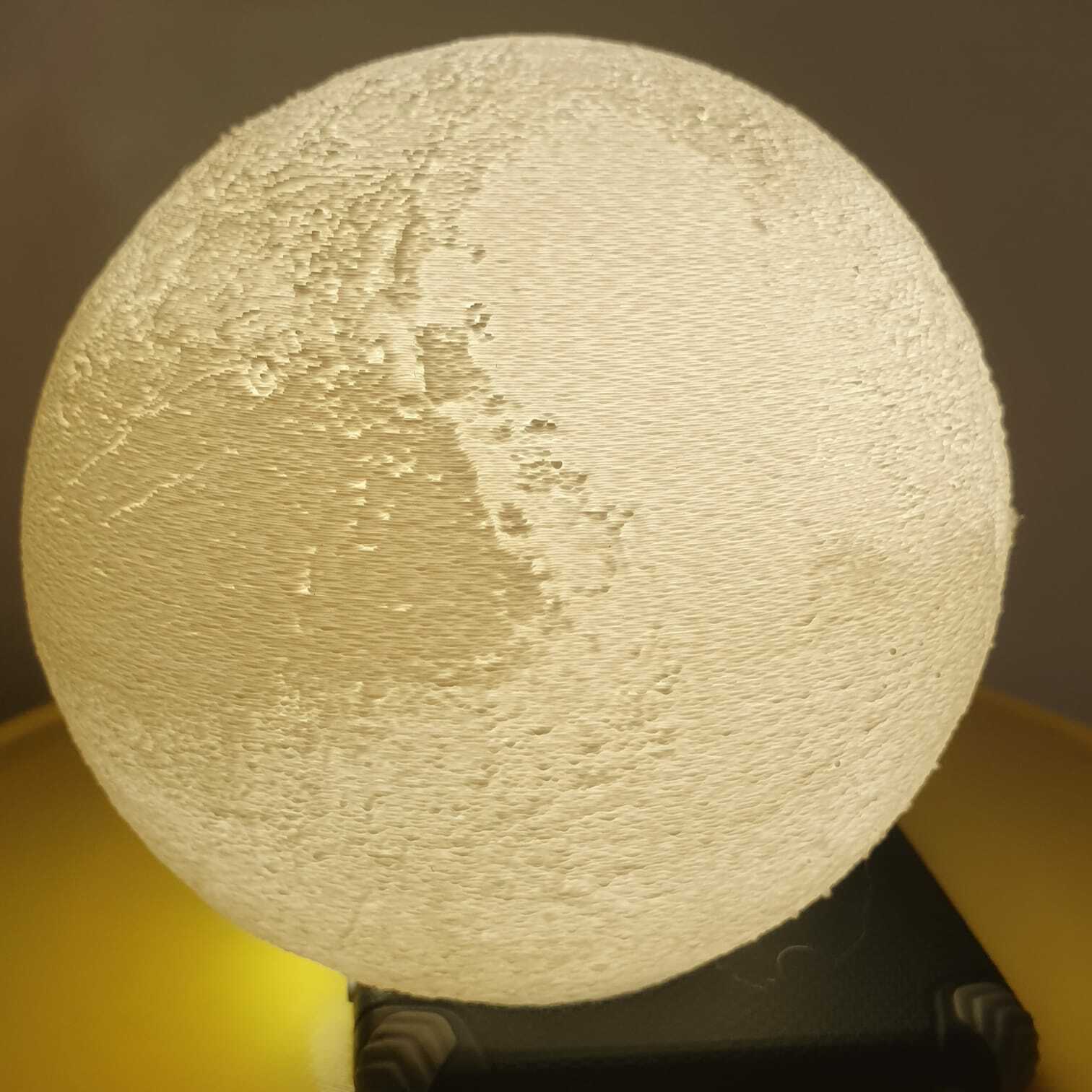 STL file Pluto lamp (Lithophane) 🔦 ・3D printable design to download・Cults