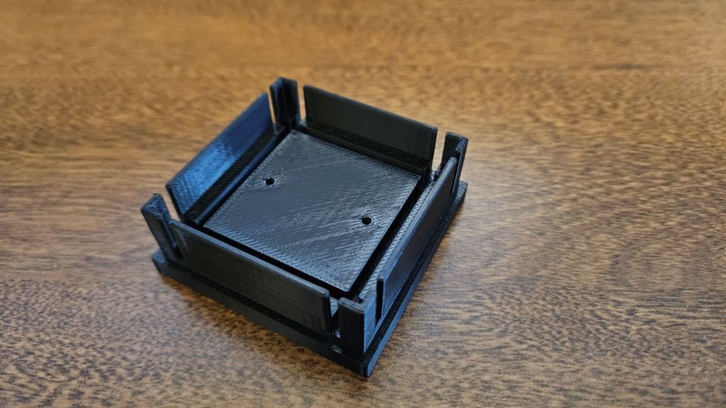 Free 3D file Ultra Aluminum Fence flood light adapter 🌳・Template to ...