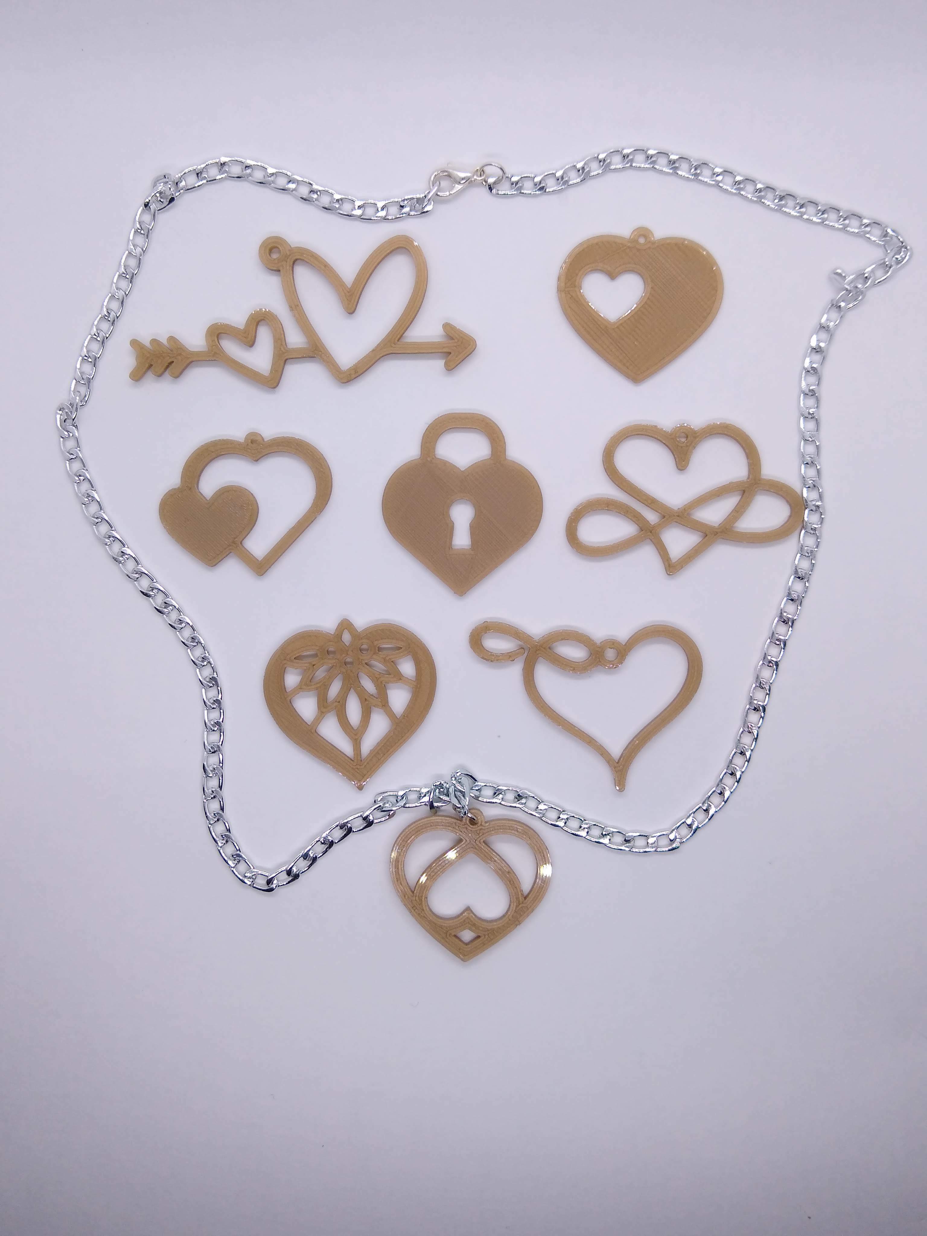 STL file Heart charms 💜 ・3D printable model to download・Cults