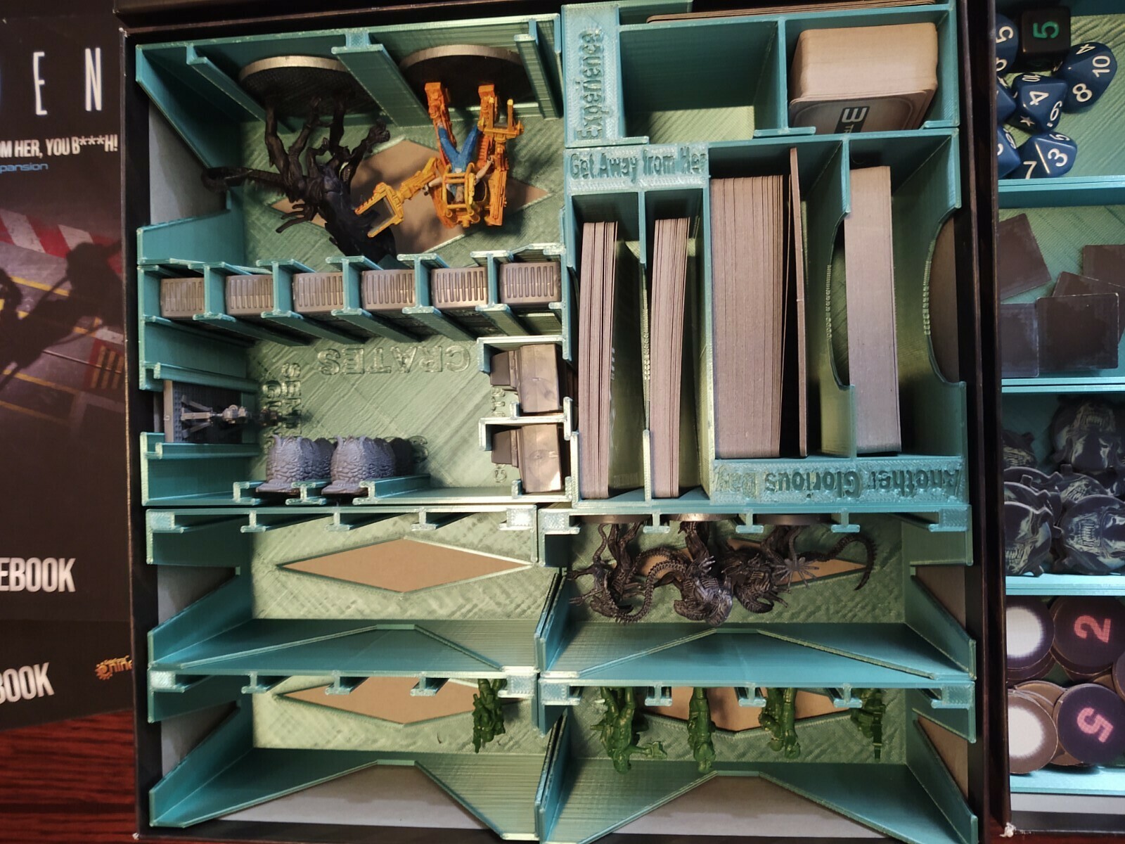 🎲 Aliens: Another Glorious Day In The Corps board game insert - all ...