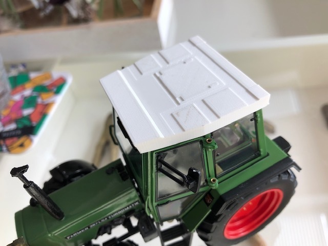 STL file Fendt 👽・3D printer design to download・Cults