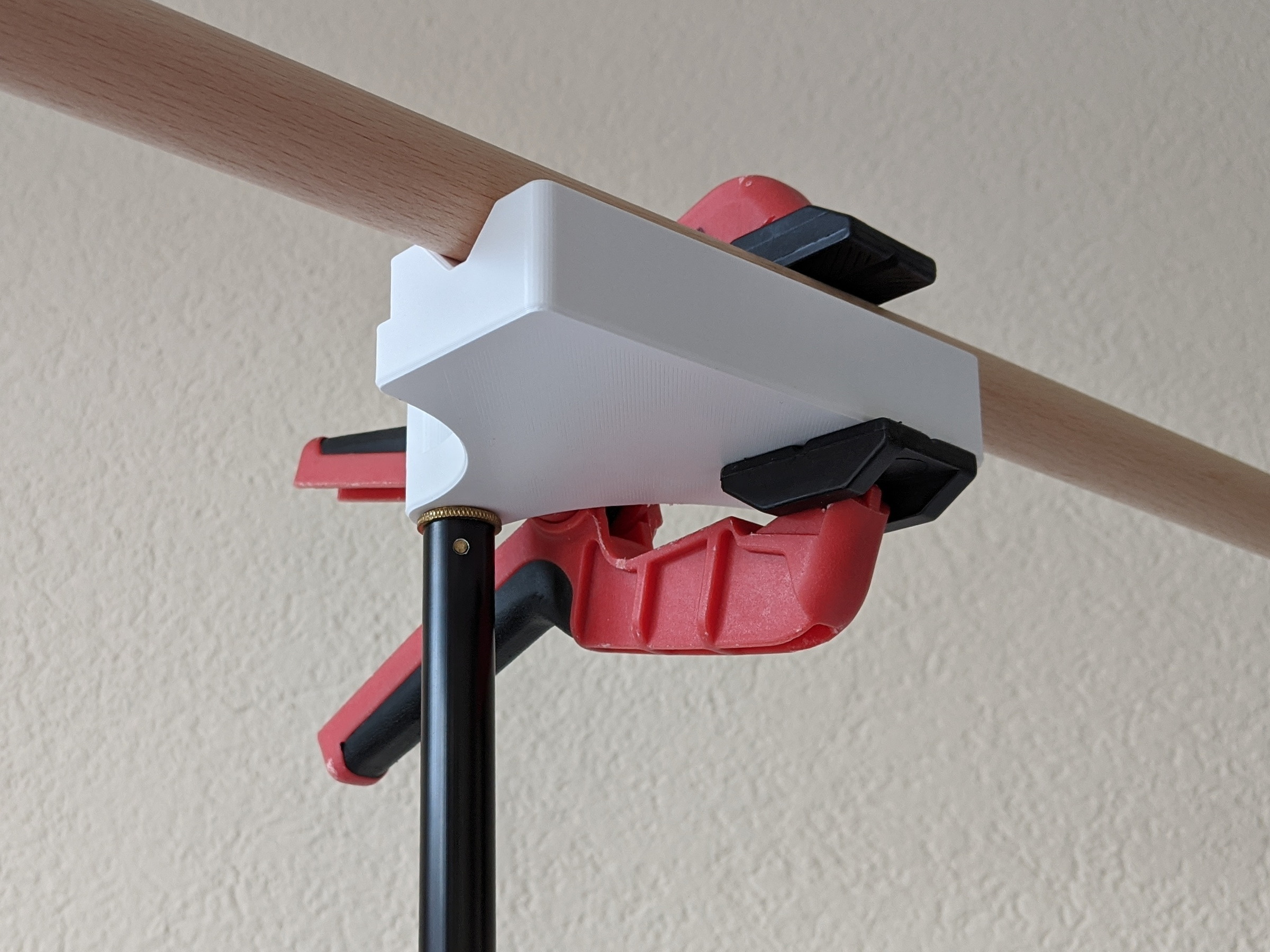 Free STL file Backdrop Holder for Light Stand 🗜️ ・3D printer design to ...