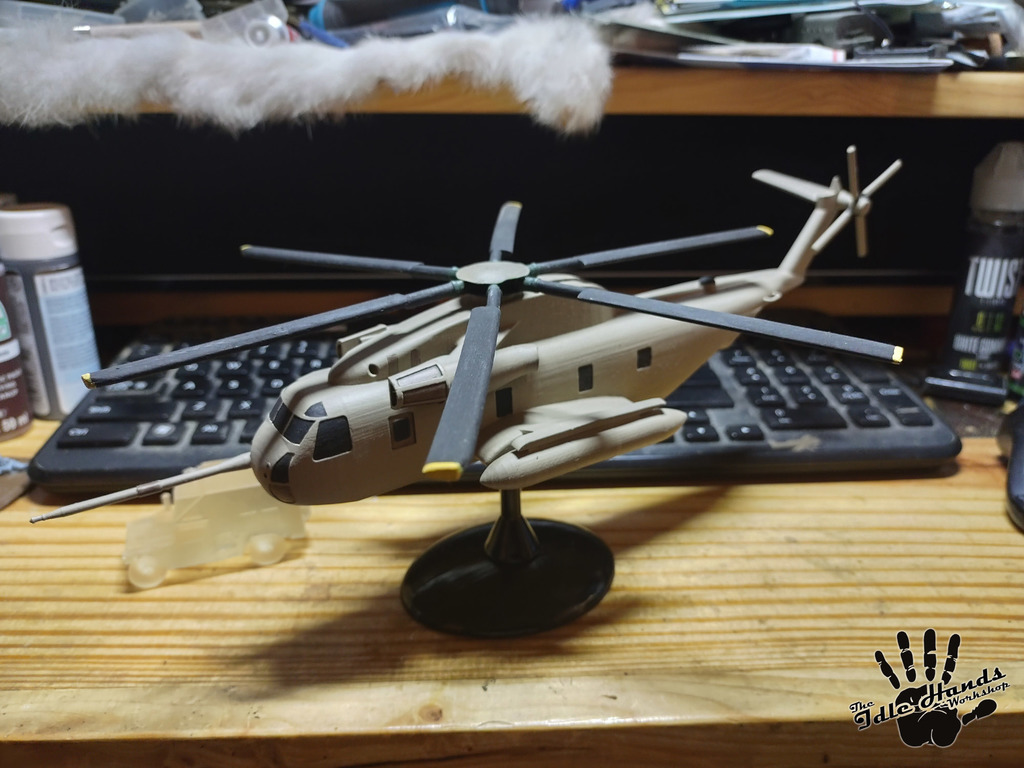 ️ Flight Stand(s)s・Free STL File for ・Cults