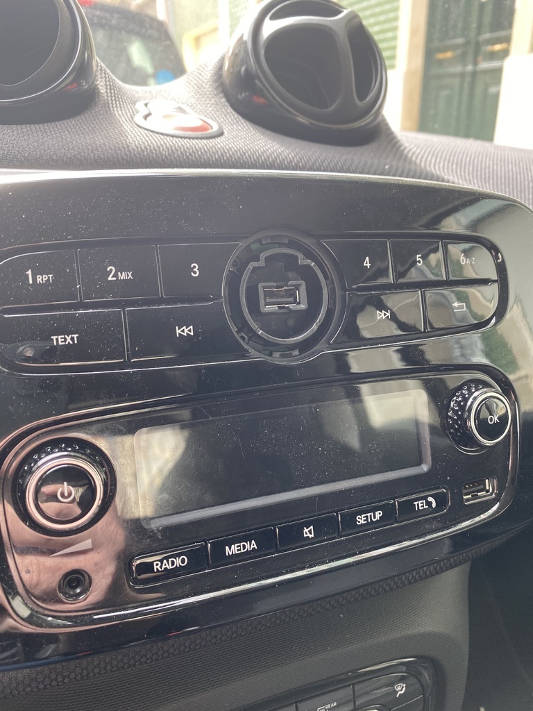 📻 Smart Brabus - radio phone Holder・Free 3D File for ・Cults