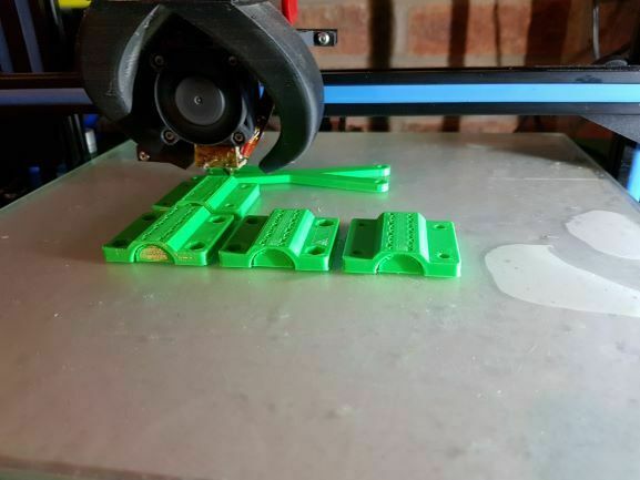 Free 3D file Tronxy X5s Liner Bearings Brace 🧞‍♂️ ・3D printing design ...