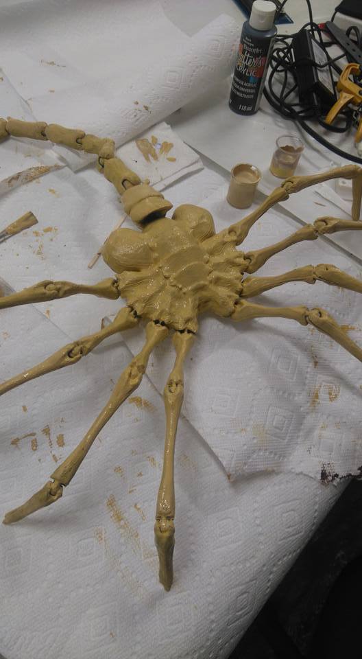 3D printing Agisis Ultimate Alien Face Hugger (40in x 23in - LIFE SIZE ...