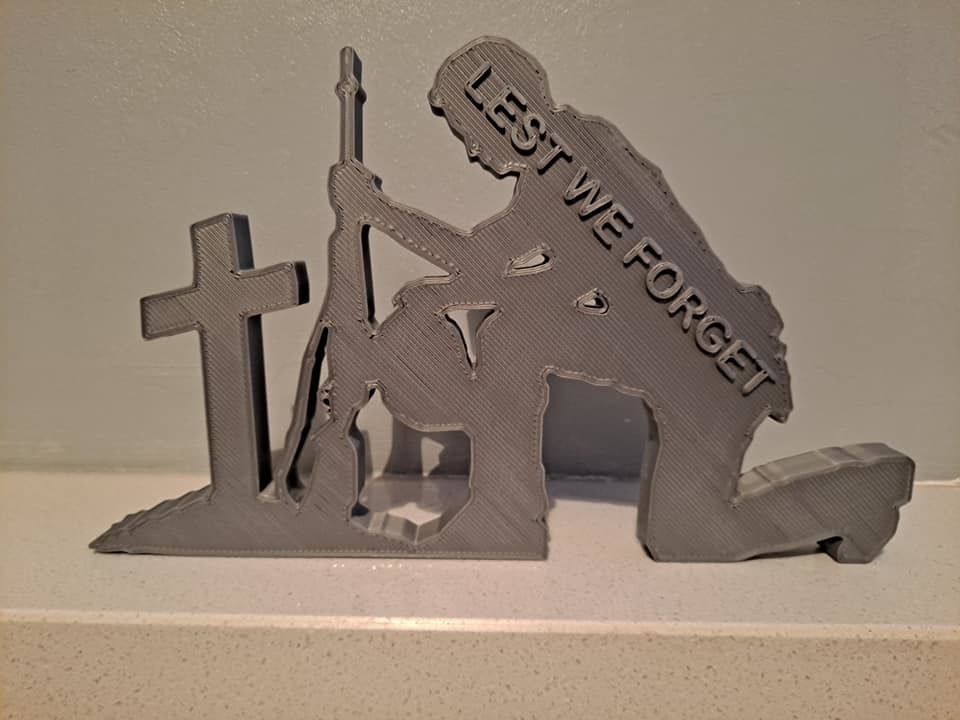 arquivo STL Remembrance Day Lest We Forget Poppy Field Supportless ...