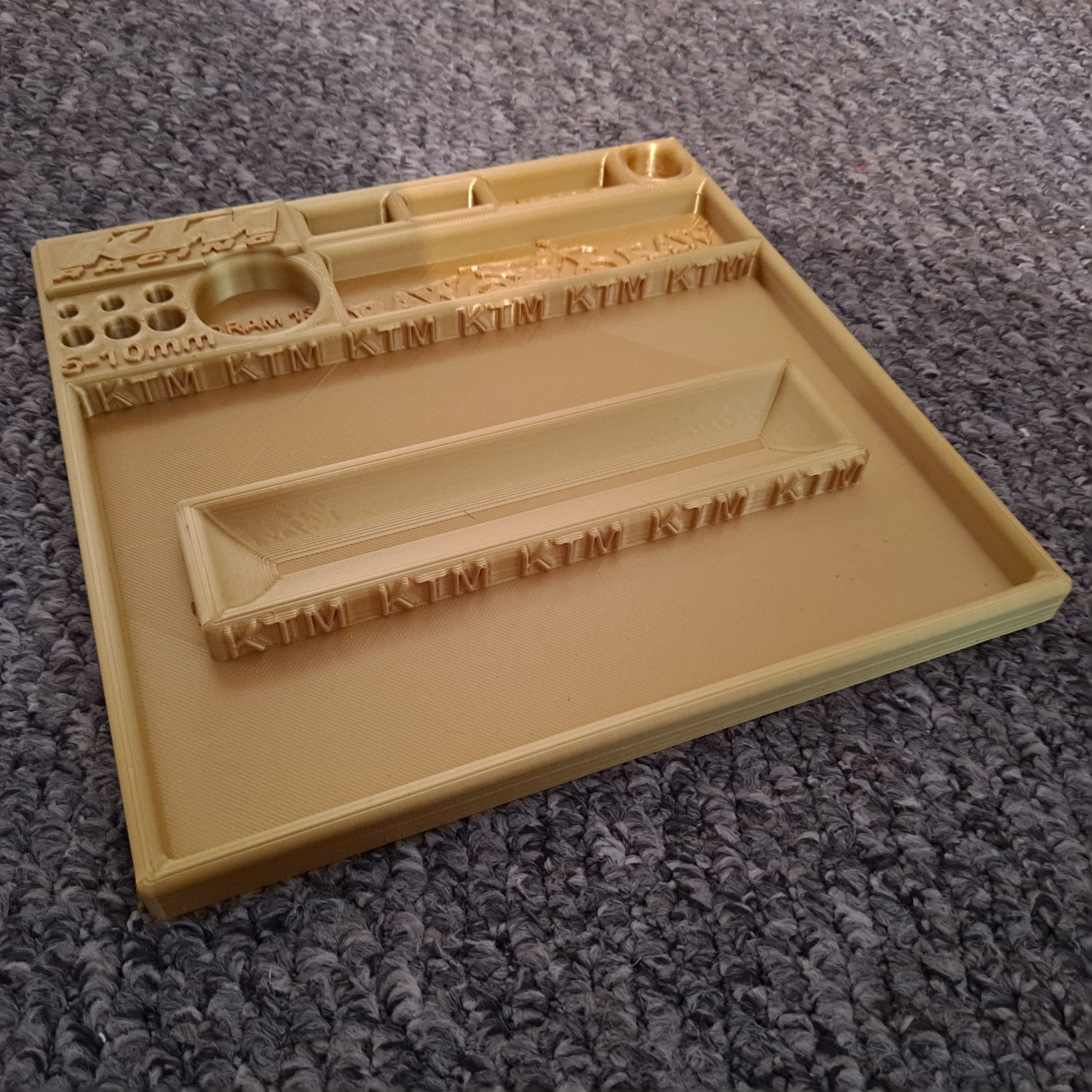 STL file KTM RACING TOBACCO ROLL SMOKING TRAY SUPPORTLESS 🚬 ・3D ...