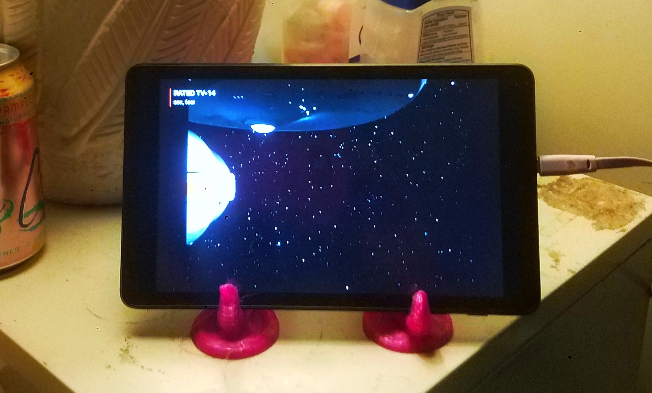 3D printable Octopus Tablet Stand Version Two・Cults