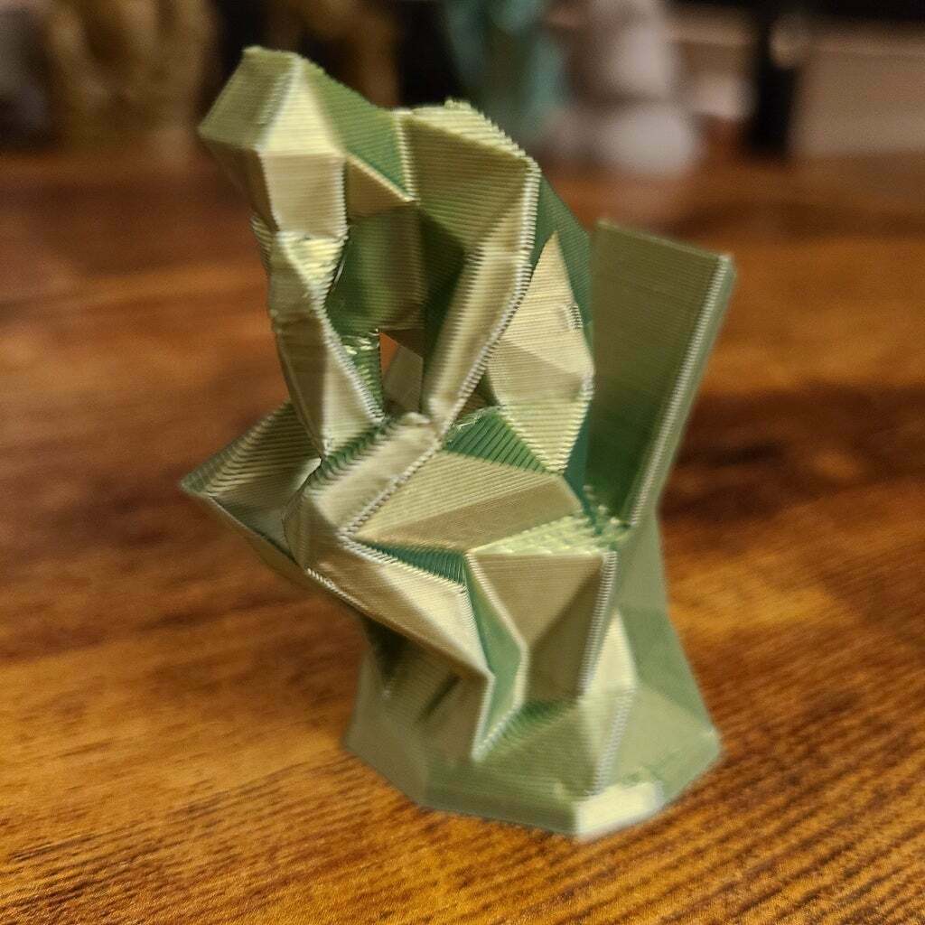 🚽 Low Poly The Stinker (Thinker on Toilet)・Free STL File for ・Cults