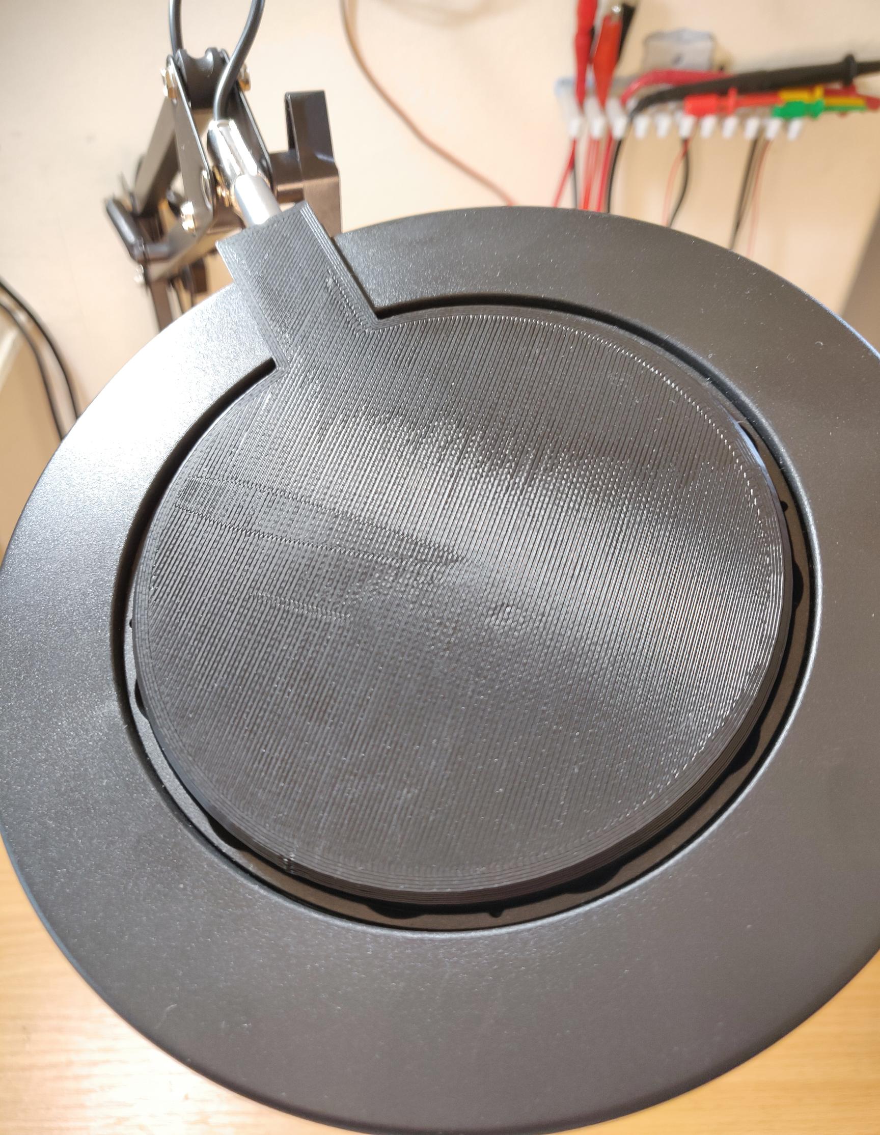 Free STL file Circular dust cover (magnifying glass desk lamp cover) 🌬️ ...