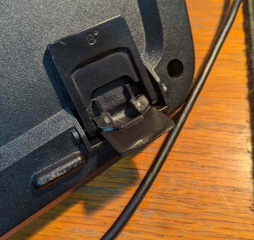 Free STL file Keyboard Angle Support Foot - Logitech Wave ⌨️ (STEP ...