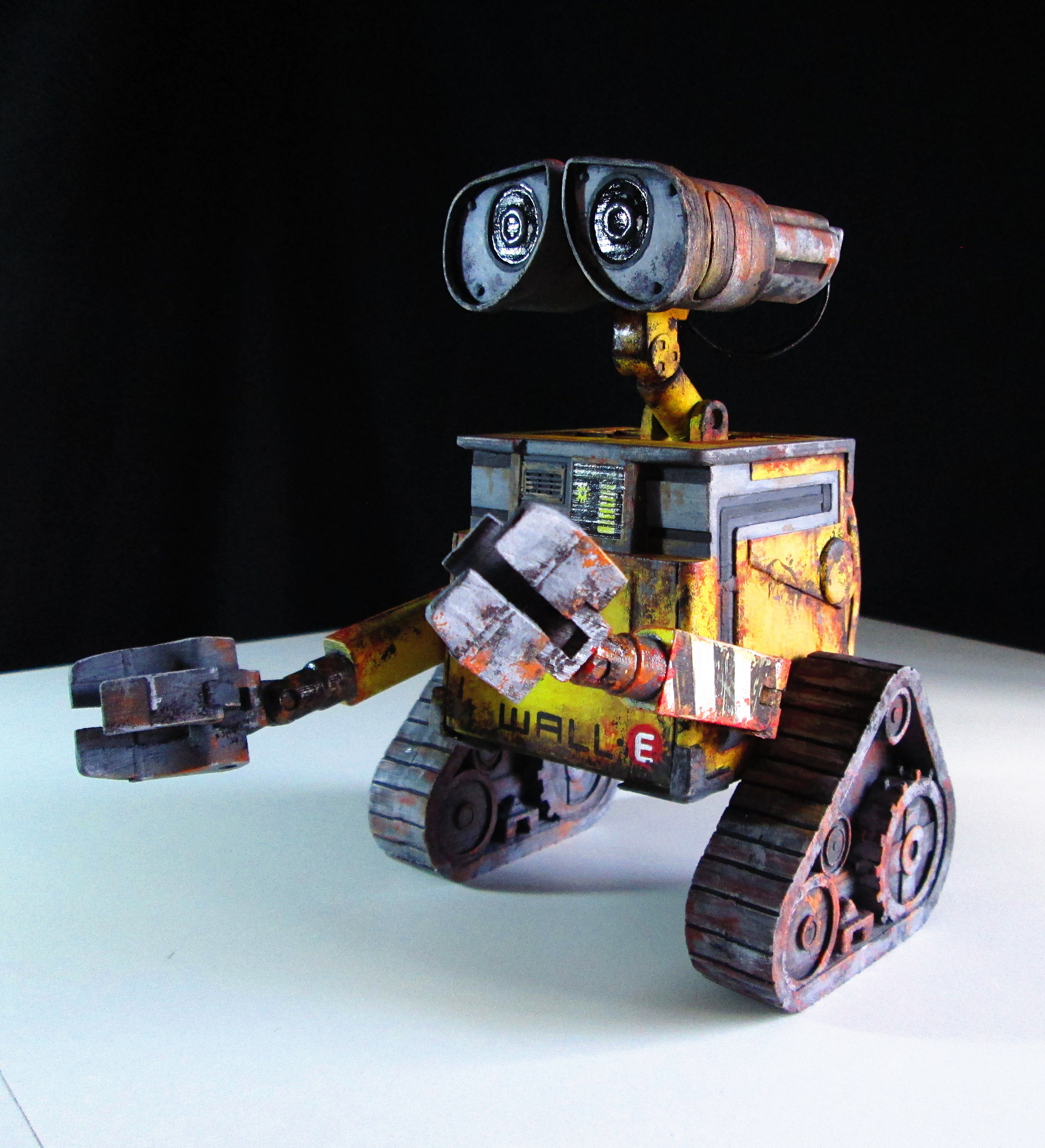 3D file wall-e STL 🤖 ・3D printing model to download・Cults