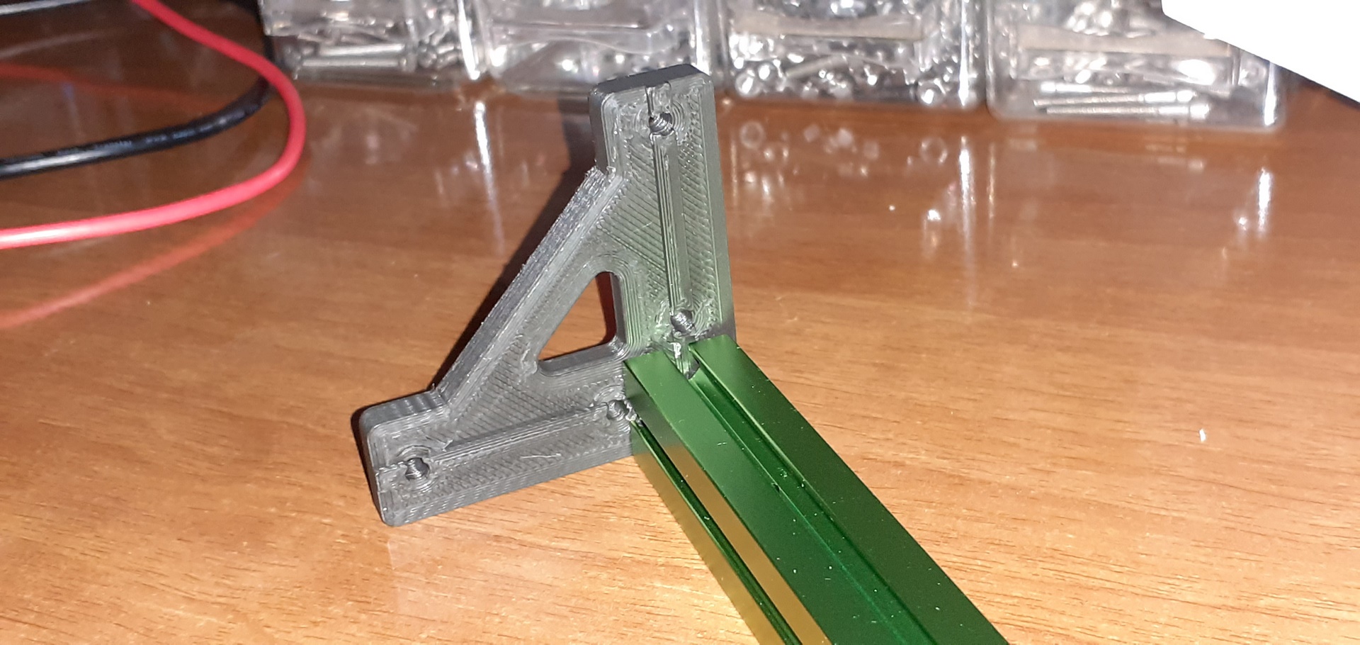 Free STL file Voron 0.1 Bracket 👽 ・3D printable design to download・Cults