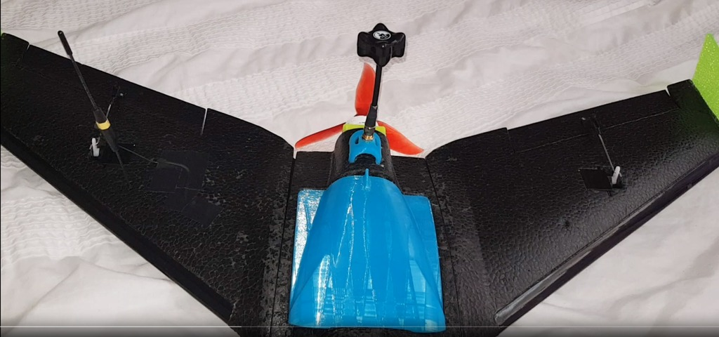 Free 3D file mini ar wing SMA holder 🪶・3D printer design to download・Cults