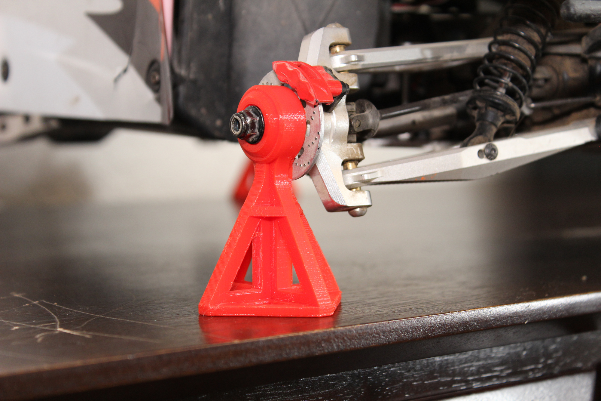 STL file 1/10 RC Hub Jack Stand 🚚 ・3D print model to download・Cults